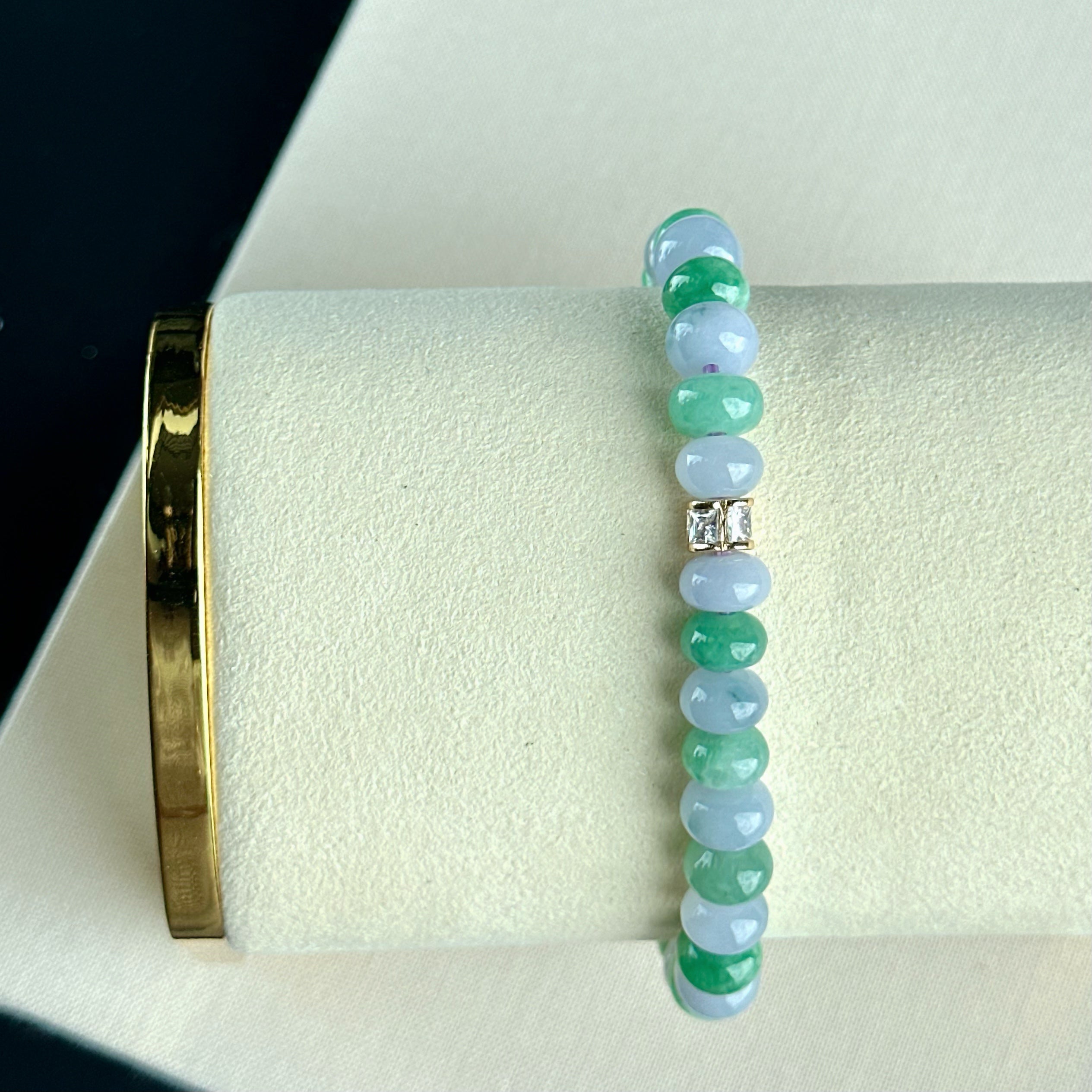 100233 Chun Cai 春彩 Type A Jadeite Beaded Bracelet – ja'dew